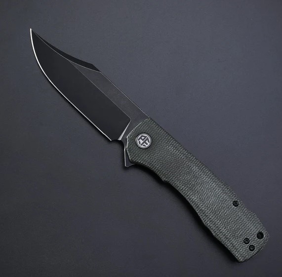 Petrified Fish Knives : Blades Canada - Warriors and Wonders ...