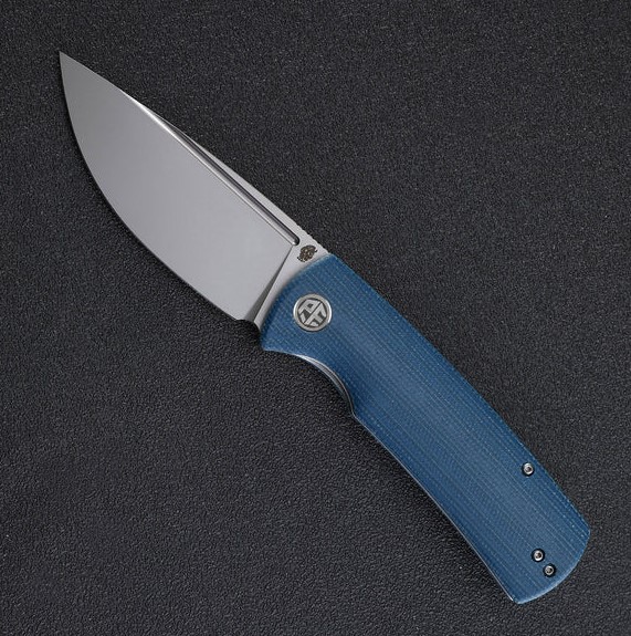 Petrified Fish Knives : Blades Canada - Warriors and Wonders ...